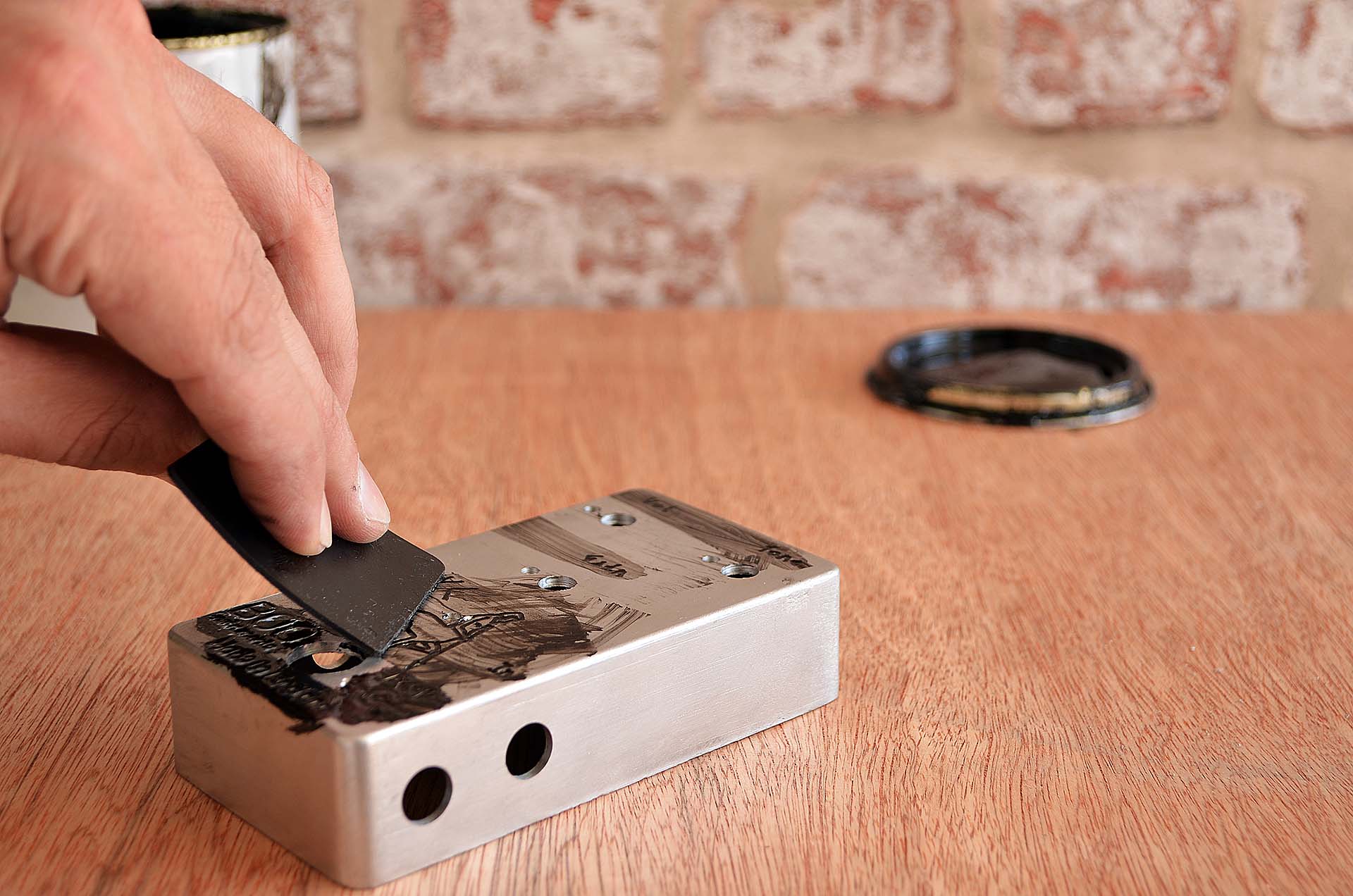 ABOUT – Boo Instruments